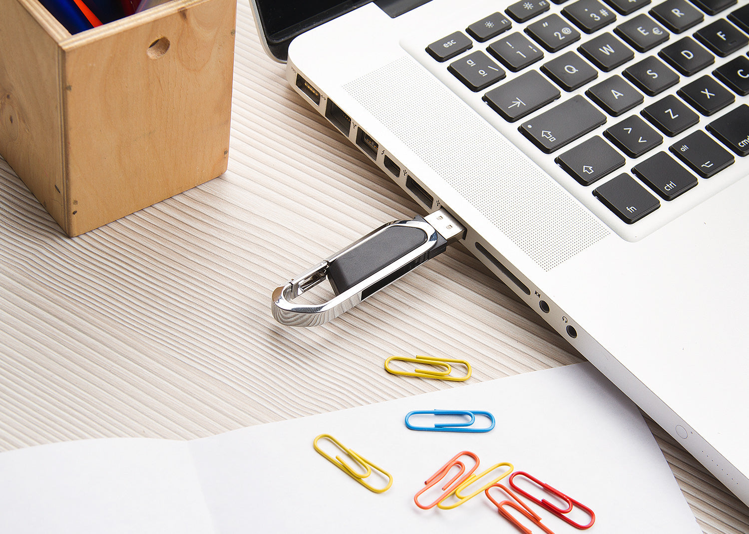 Usb – Rewow Diseño y Souvenirs